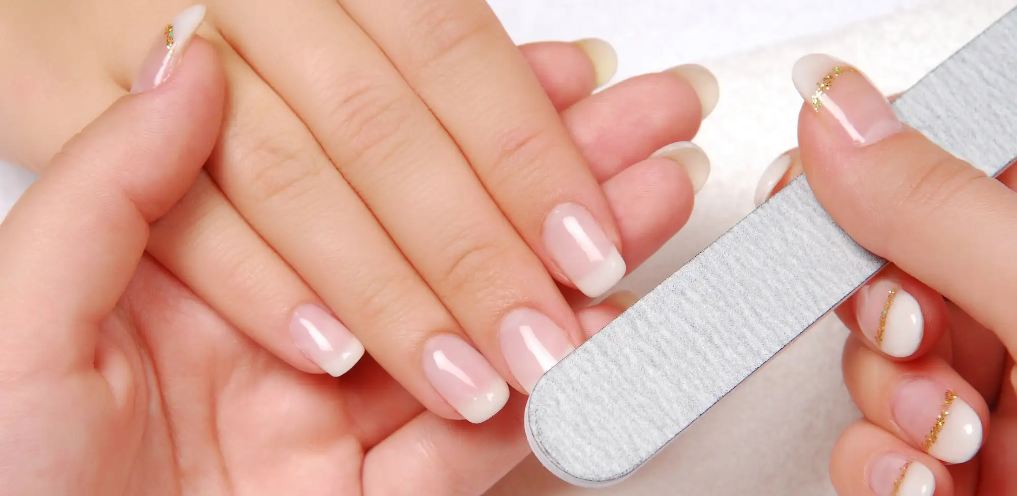 Les meilleures limes à ongles en 2025 ! L’Avis d’une Pro